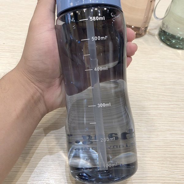 Portable Plastic Water Bottles with Graduated Sports Kettle Straw Space ...